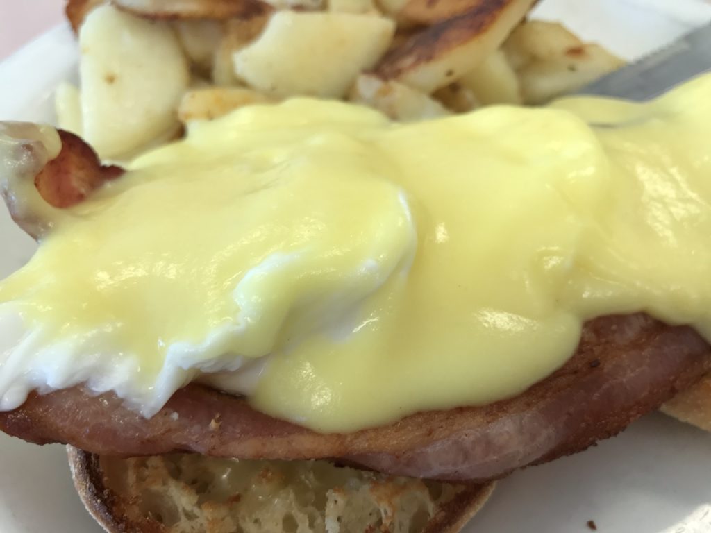Start Your Day with Breakfast at Sunset Grill in Ajax | Tour and Table